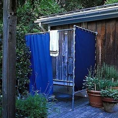 Project Gridless: 10 DIY Outdoor Showers for Off Grid Homes