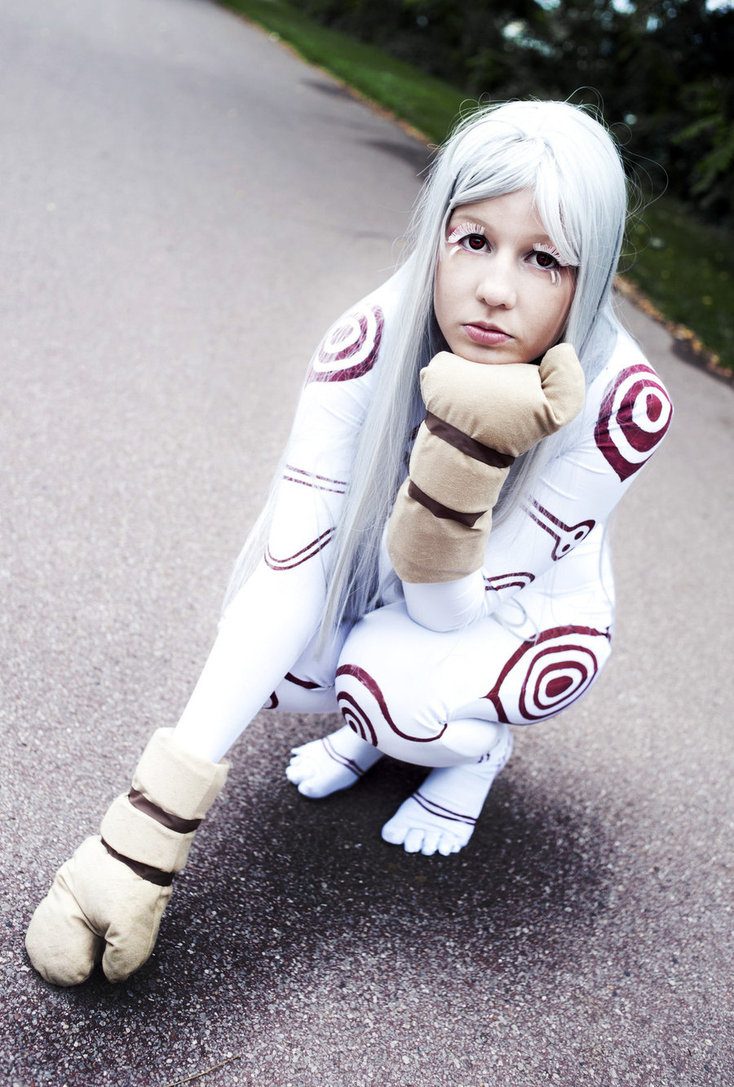 Anime Feet: Cosplay-o-Ween: Shiro (Deadman Wonderland)