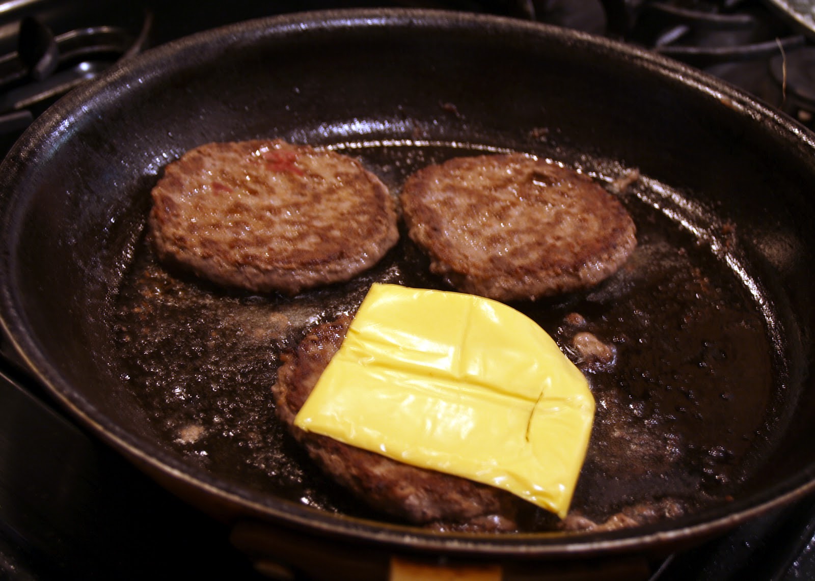 SKIP TO MALOU: say cheese.... burger