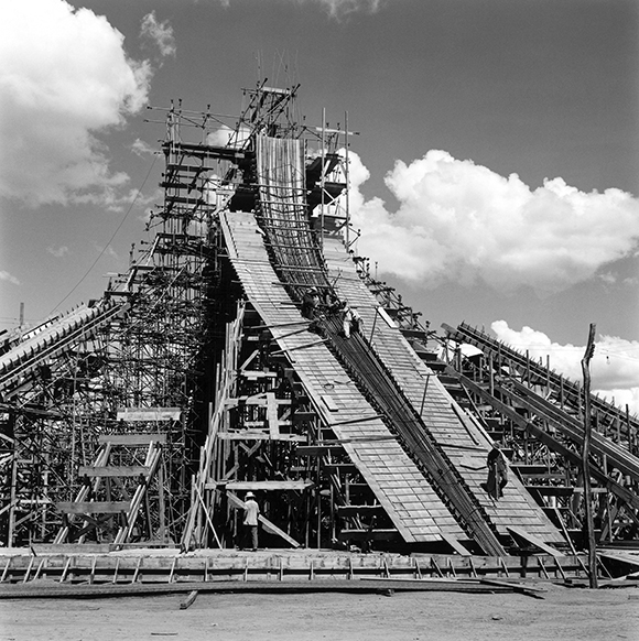 PUBLICADOS BRASIL: Censo de 1959 mostra quem eram os candangos ...