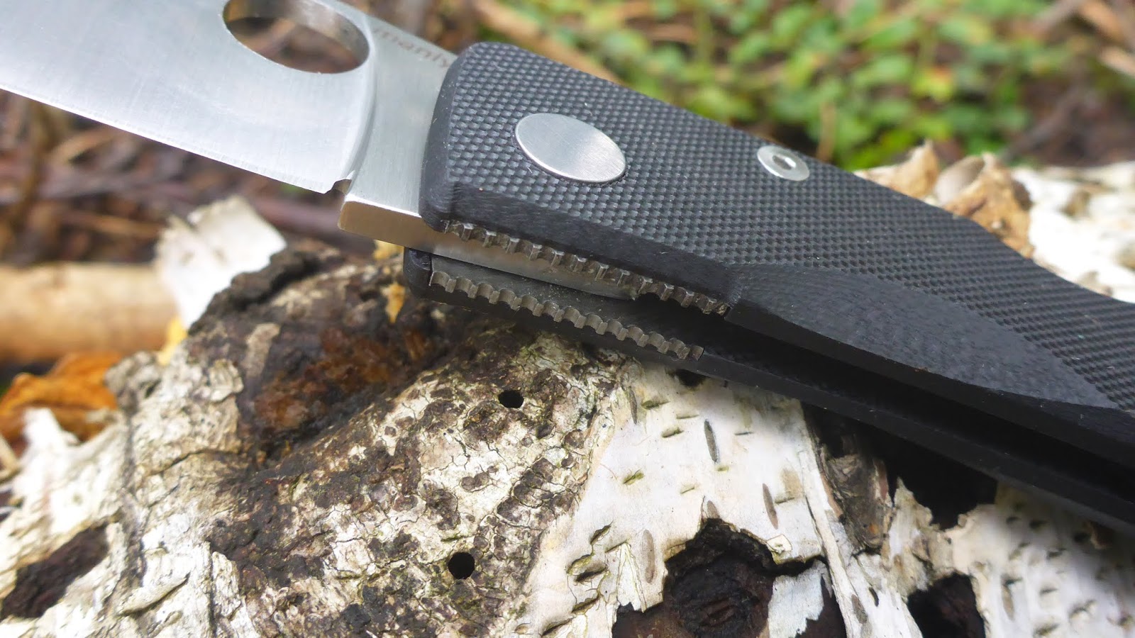 Hardcore Knives and tools for Wilderness Camping: manly Knives PEAK ...