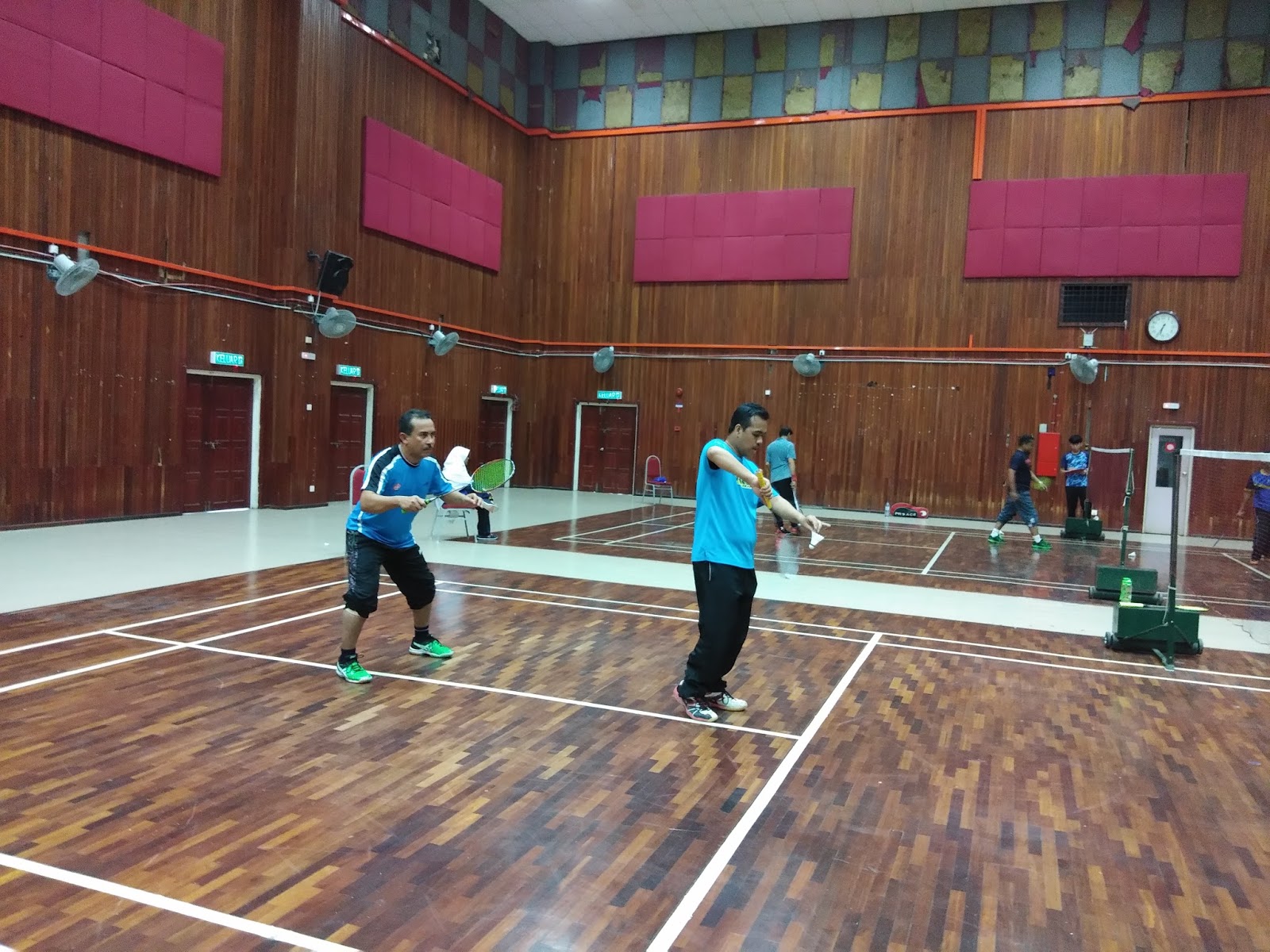 PERLAWANAN PERSAHABATAN KMK VS KMPP PADA 11 JANUARI 2018 DI KOLEJ ...