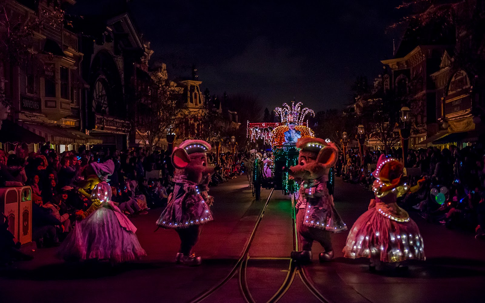 The Main Street Electrical Parade Returns