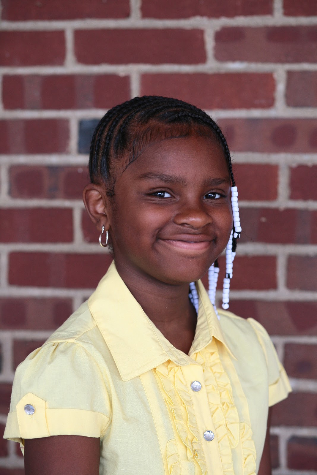 Street Gazing: First day of 4th grade style, my daughter Zsanece...