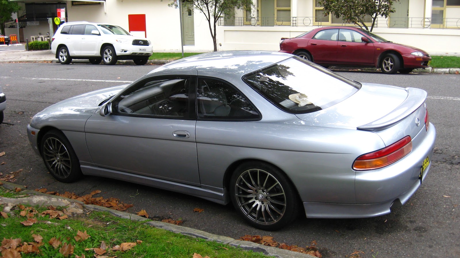 Aussie Old Parked Cars: 2001 Lexus SC 300
