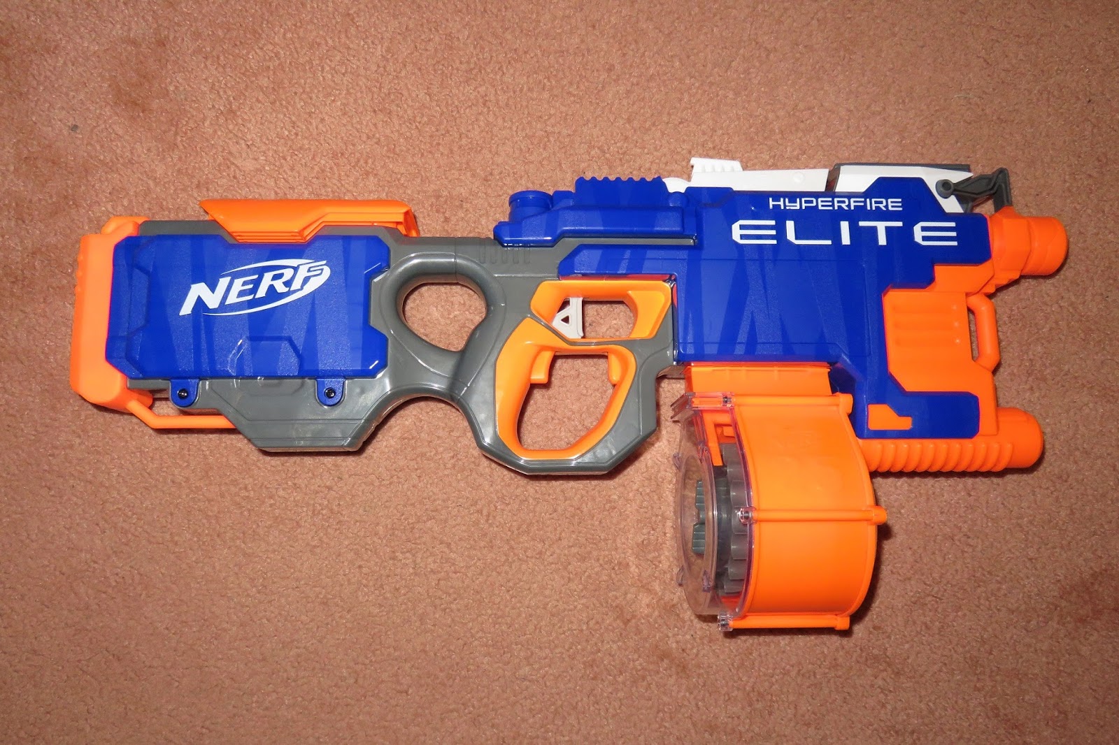 Outback Nerf: Review: Nerf Elite Hyperfire (21m Aus grey trigger)