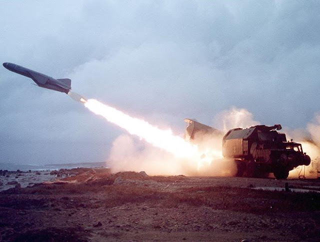 Vietnam shows video of the most powerful anti-ship missiles P-35P ...