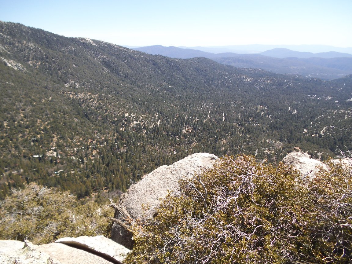 Hiking with Hawks: Suicide Rock in Idyllwild