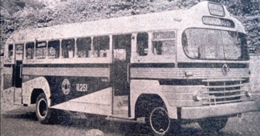 MANAUS: ÔNIBUS GRASSI, 1957