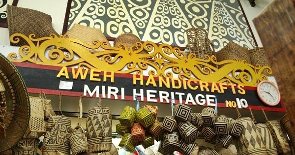 cenderamata: cenderamata Sarawak