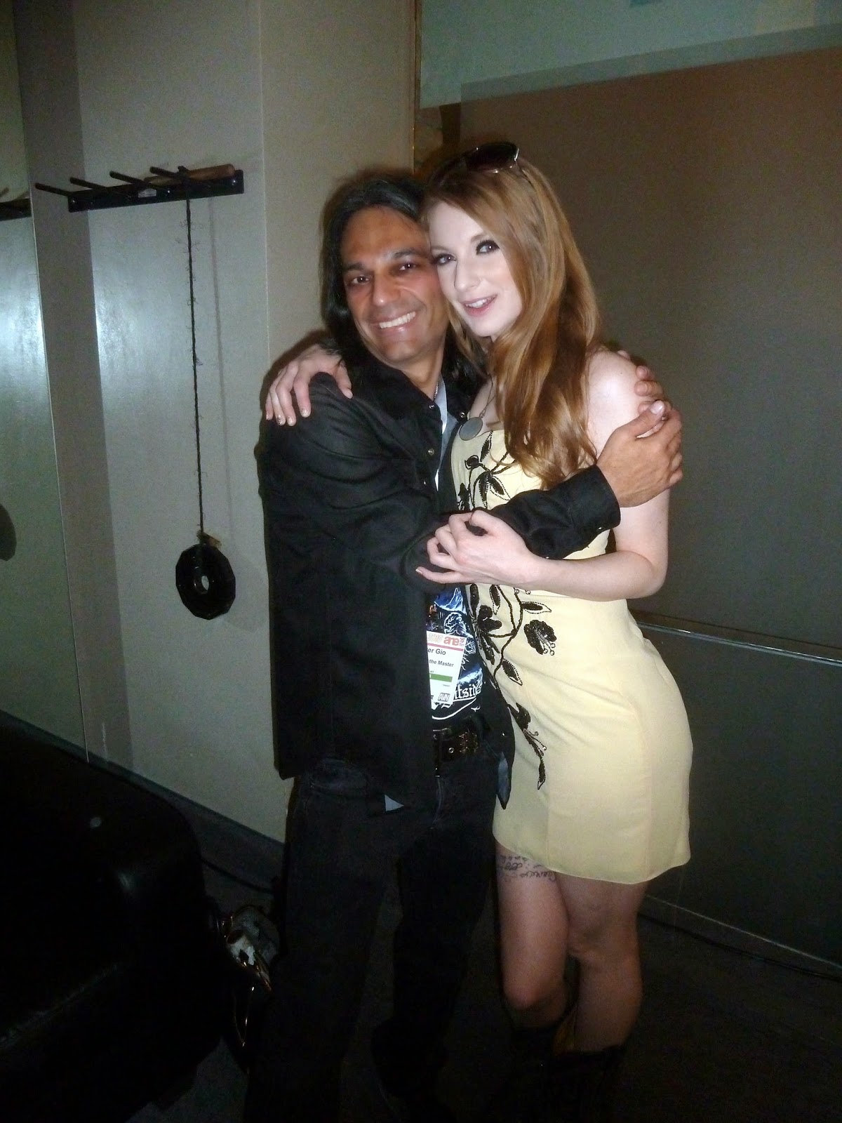 An Interview with the Beautiful and Awesome Ela Darling at AEE 2015 ...