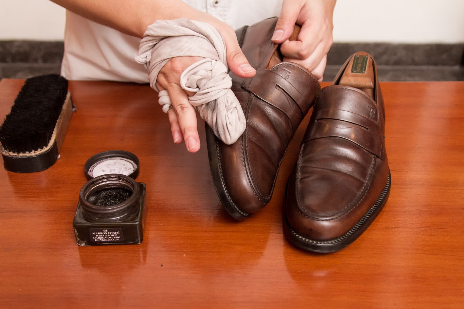 [Tutorial] Perawatan Sepatu Kulit Dasar