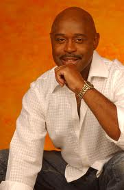 Curbside: Tony Lindsay Grammy Winner To Sing National Anthem at San ...