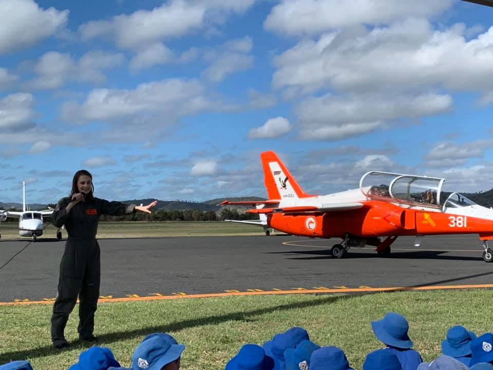 Central Queensland Plane Spotting: Great Photos as Jetworks Display ...