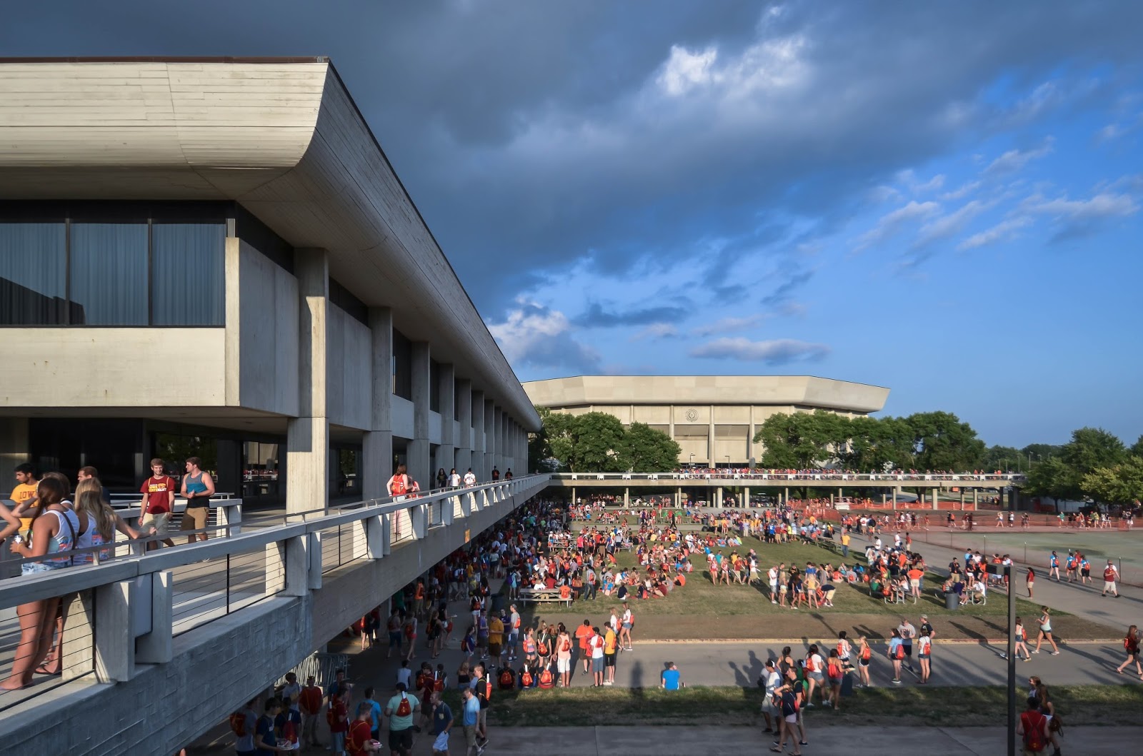 One a Day Architecture: August 2013