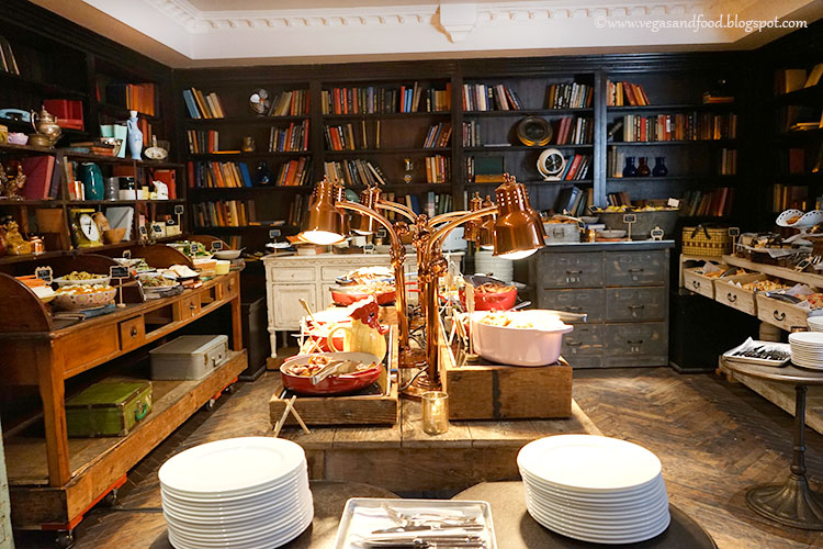 Sunday Brunch at Firefly - studio city - Vegas and Food