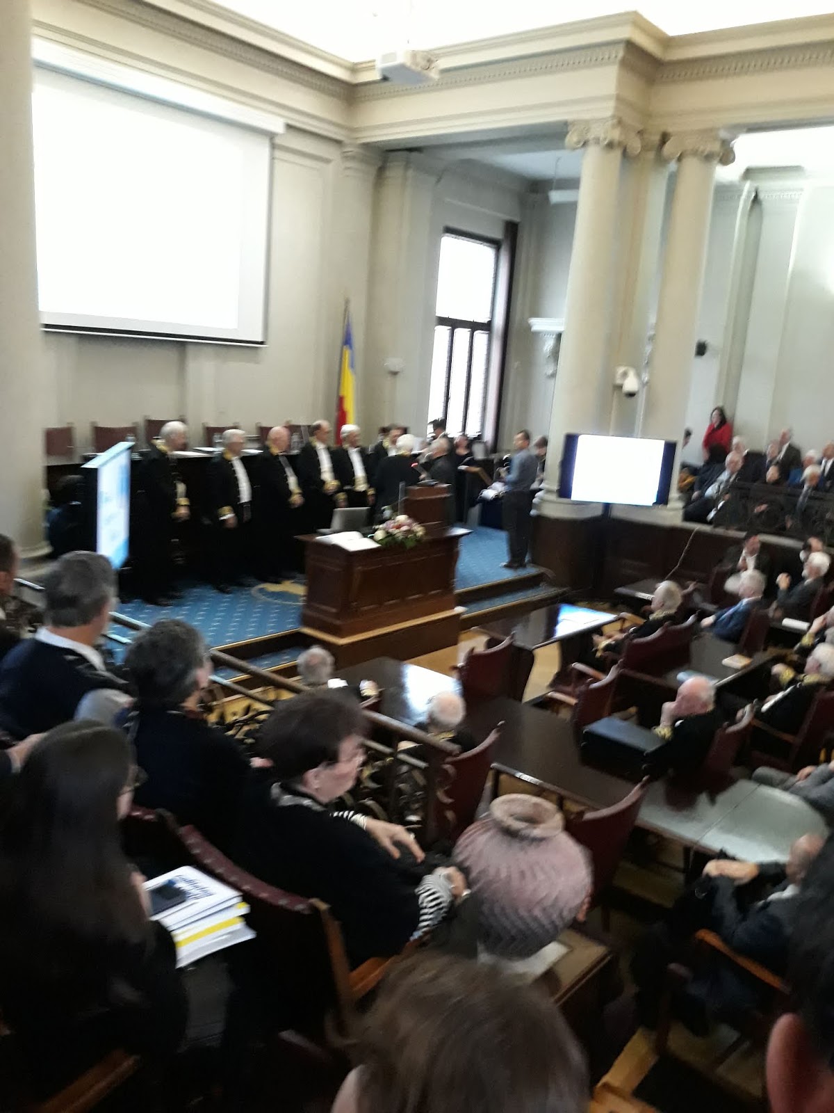 Filiala București-Poezie a USR: Ion Cocora a primit premiul Academiei ...