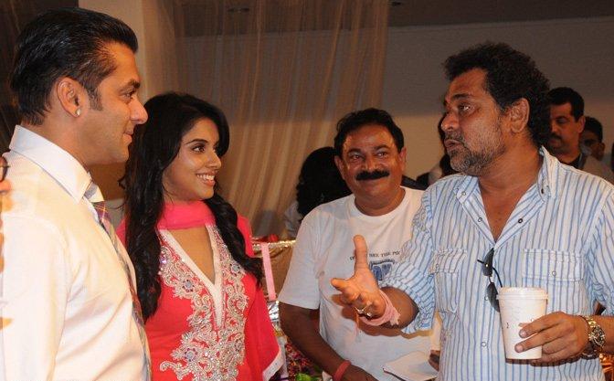 Asin Studio: Asin behind the scenes of Ready