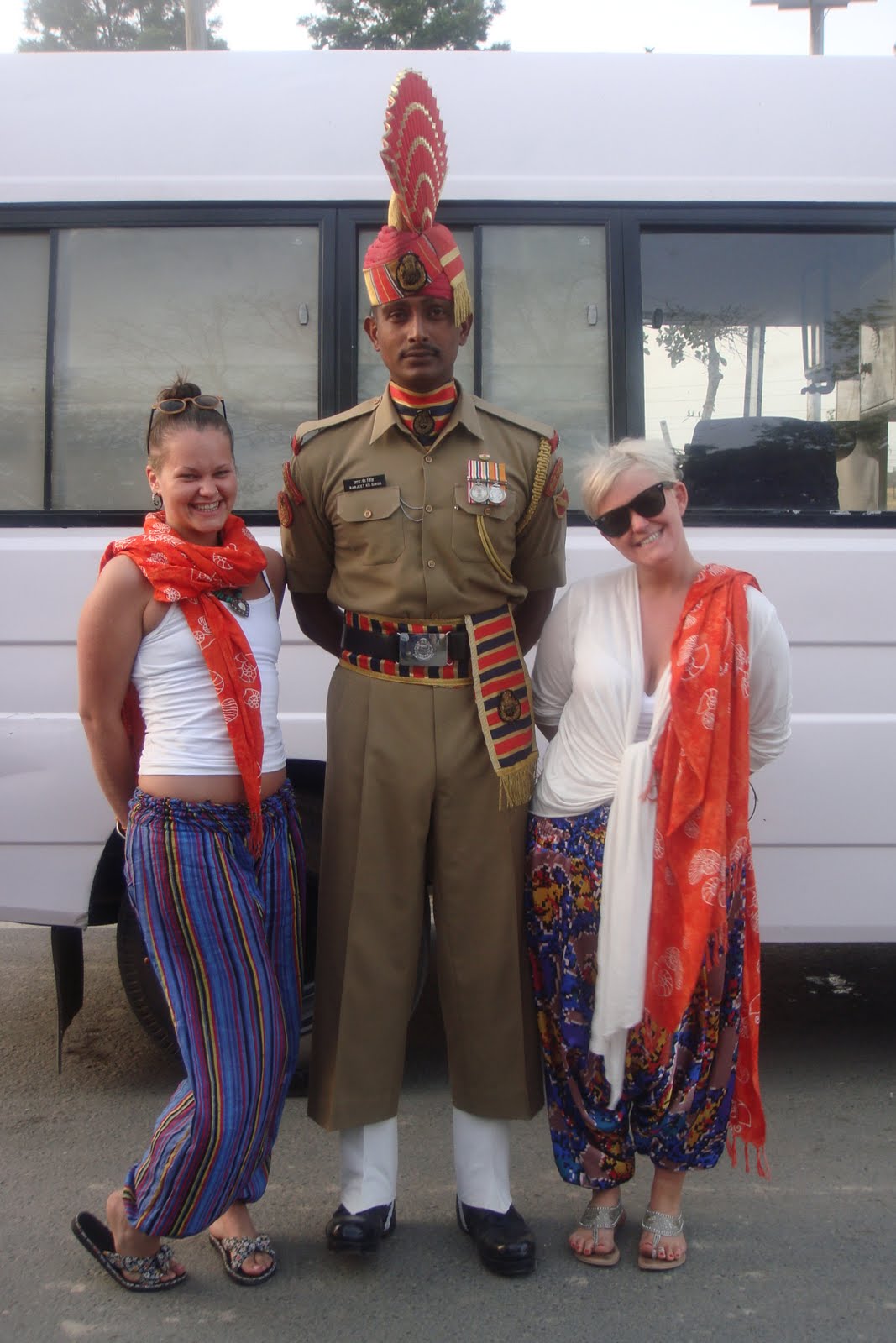 Pilgrimage to India: Day 11 - Tuesday 5th April 2011 - Wagah Border ...