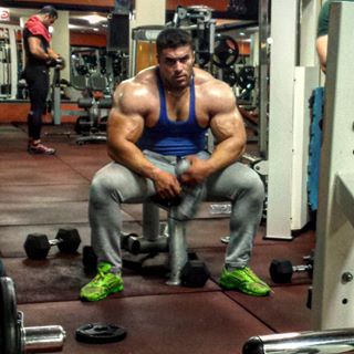 Worldwide Bodybuilders: Iranian muscle heroes Behrooz Tabani and Omid ...