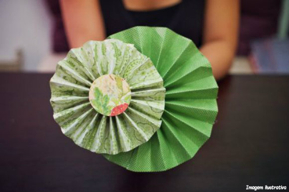 Numinis : Flores de Papel Colorido