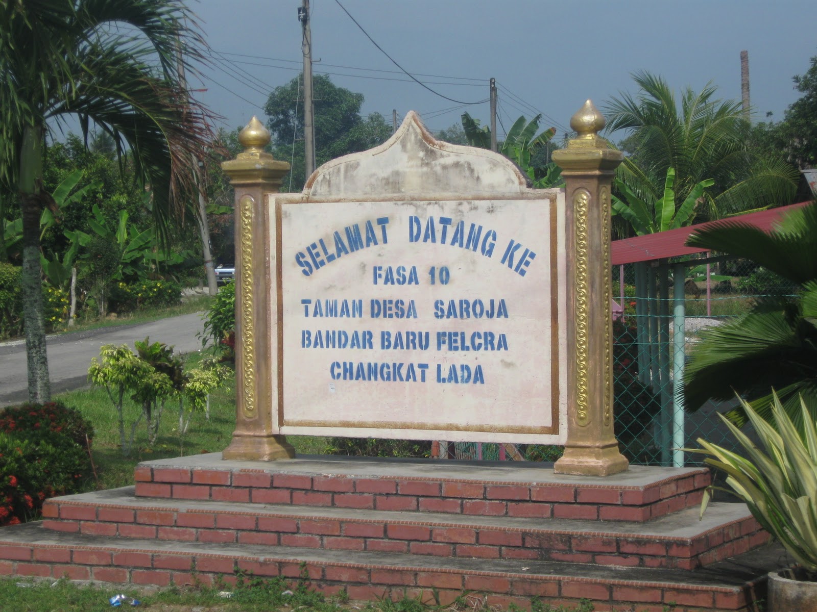 PERJALANAN PULANG: Changkat Lada Perak