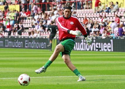 Rádio Web Mix Esporte&Som: Cássio Ramos sai do PSV e volta ao Brasil