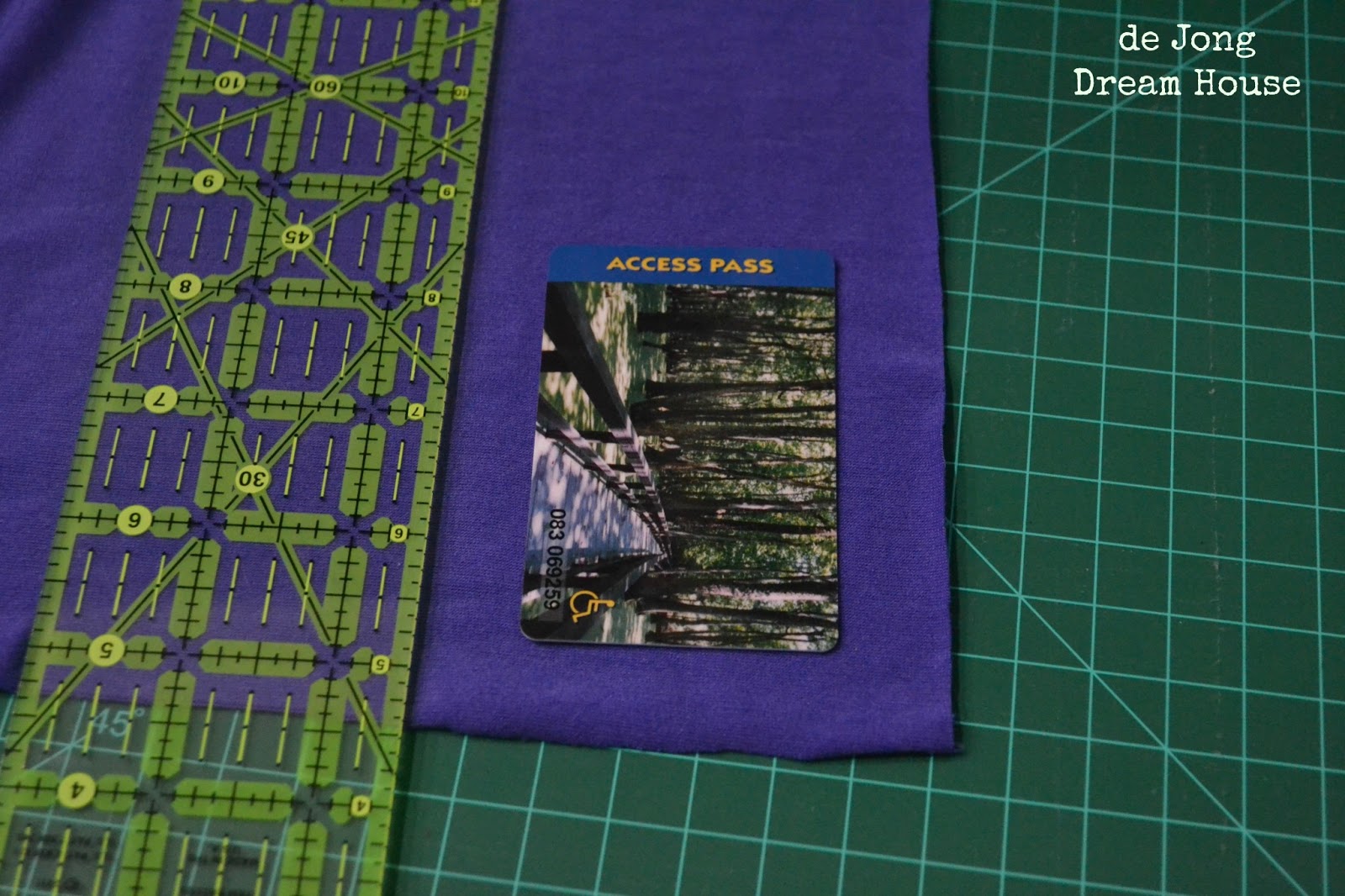 de Jong Dream House: Beach Wrap with Pocket