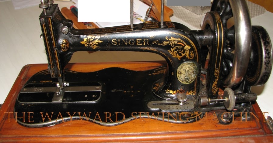 The Wayward Sewing Machine: Singer 12 Sewing Machine