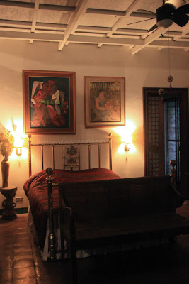 Stills and Glyphs: Pahinga Riverside Retreat House: the name says the Rest