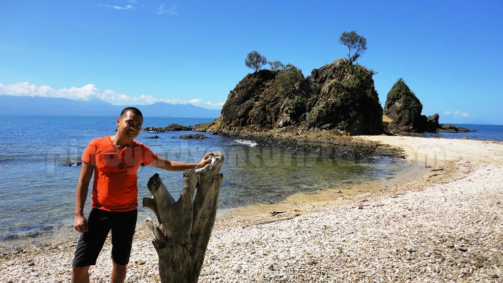 Baler Aurora - Diguisit Rock Formations, Ermita Hill and Diguisit ...