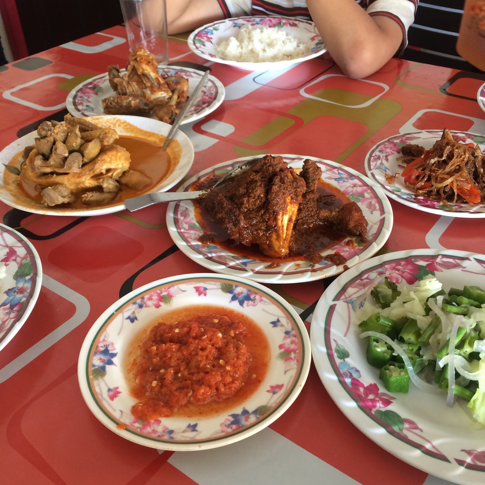 Travel Perak and Perak's Food to try - Syafiqah