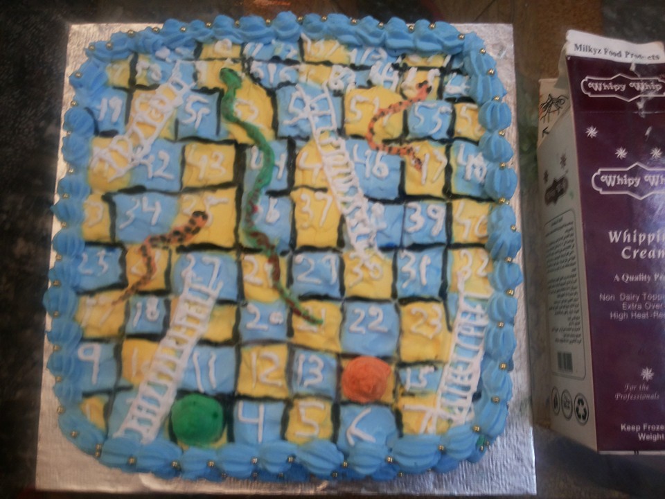 SNAKES & LADDERS CAKE Game Themed