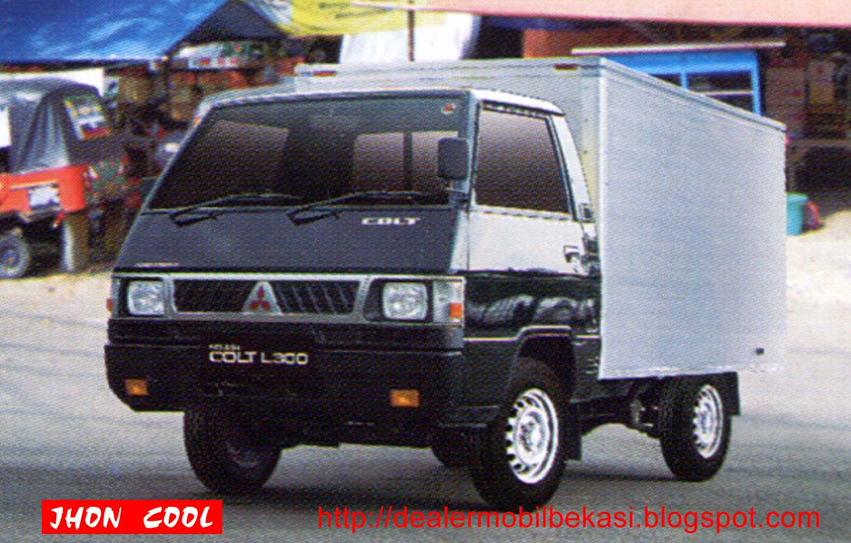L 300 Pick Up - DEALER MOBIL