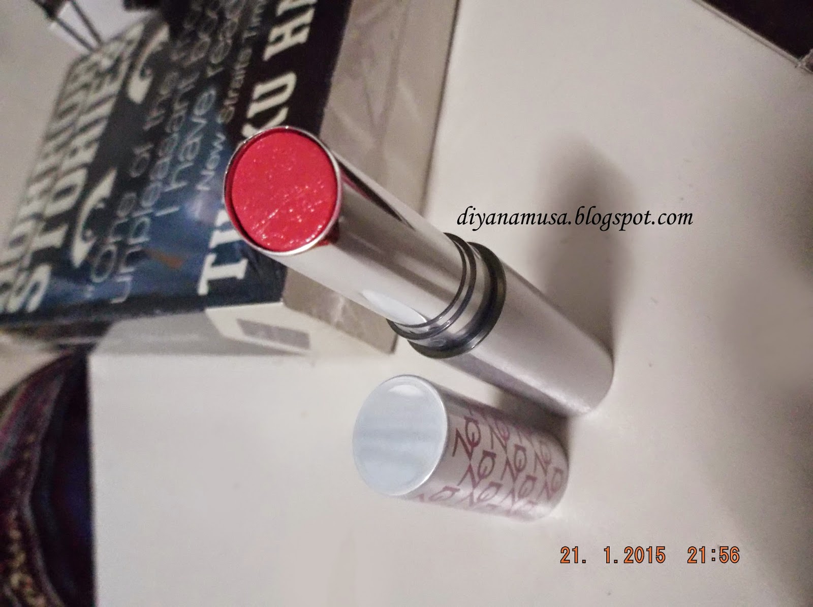 안녕~~♡~~Diyana: [Review] Za Pure Shine Lips Lipstick in 09 Red Coral