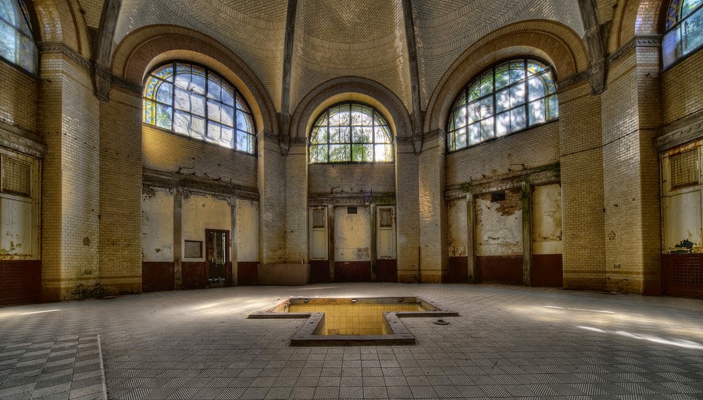Deserted Places: 10 Deserted Places we discovered in 2014