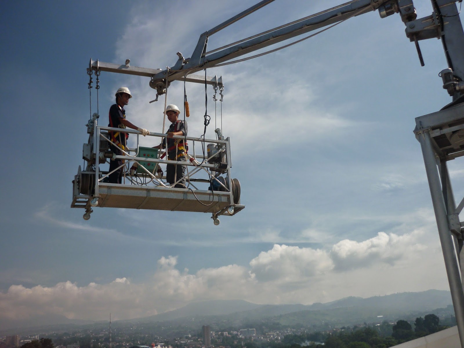 TIM TRAINING: K3 Operator Gondola Sertifikasi Kemenakertrans