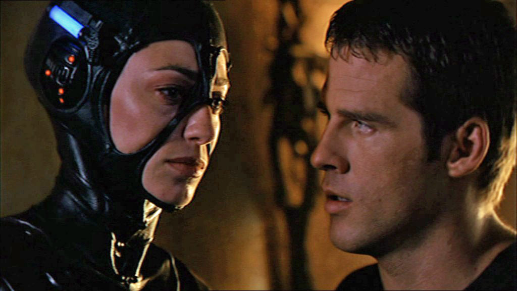 Doux Reviews: Farscape: Promises