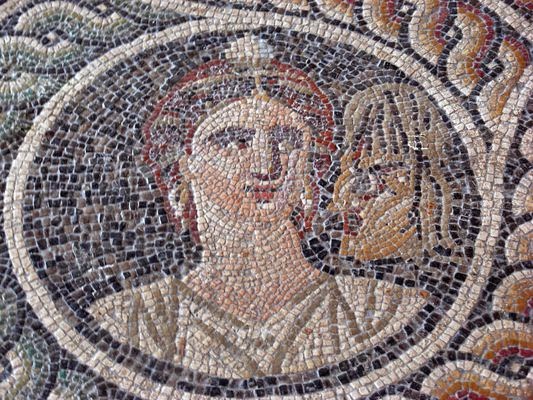 Πυρφόρος Έλλην: Δημήτρης Λιαντίνης : Το τραγικό είναι ένα προϊόν του ...