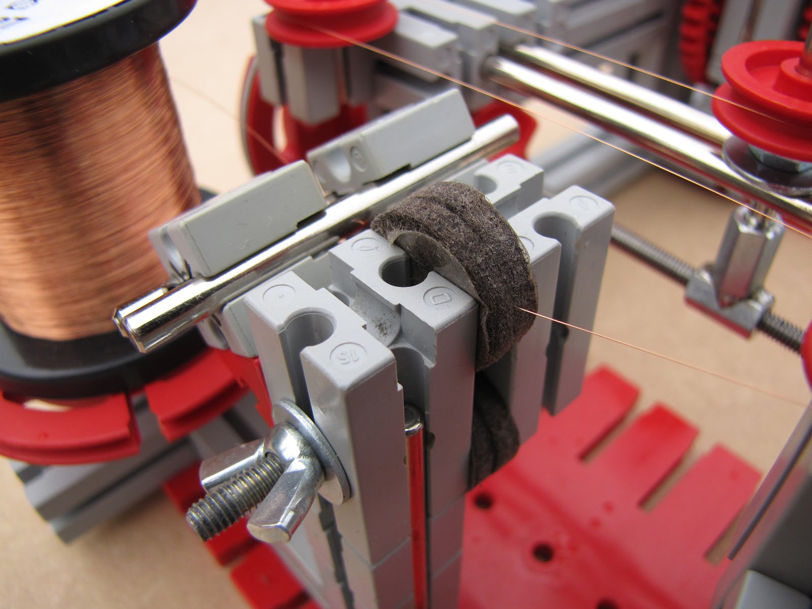 Trafo-wikkelmachine: Eerste werkende prototype