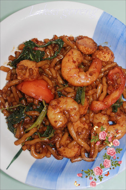 Dari Dapur NaSya: Laksa goreng