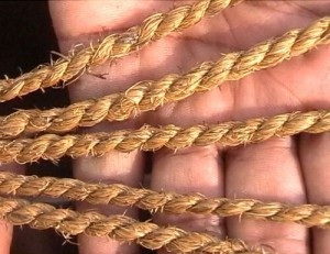 Maldives: An overview of traditional coir rope making in the Maldives