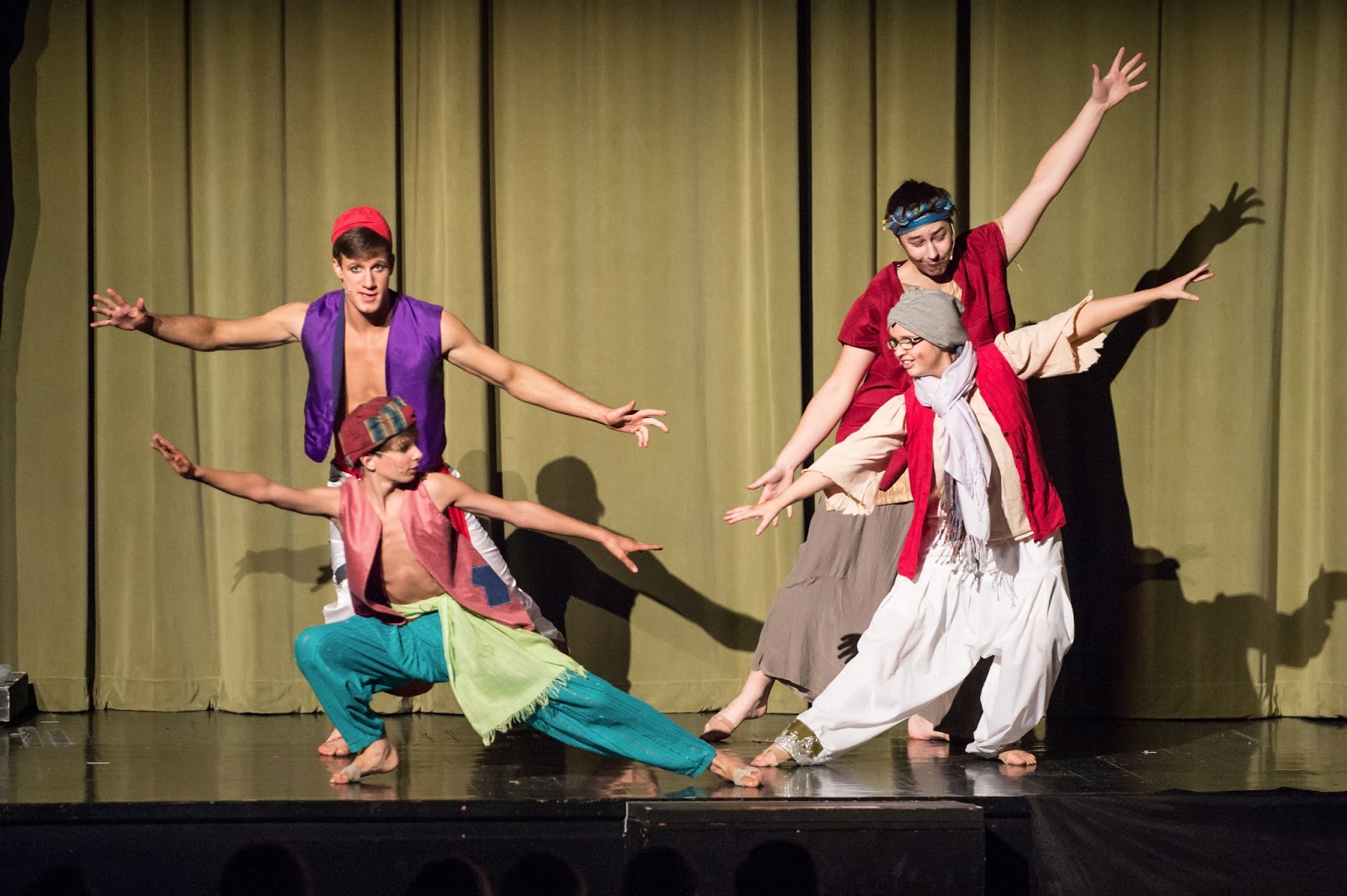 At A Hen's Pace: All About Aladdin