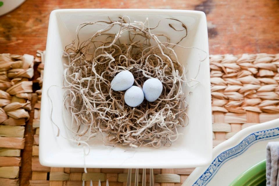 Walnut Hill: WELCOME SPRING TABLESCAPE