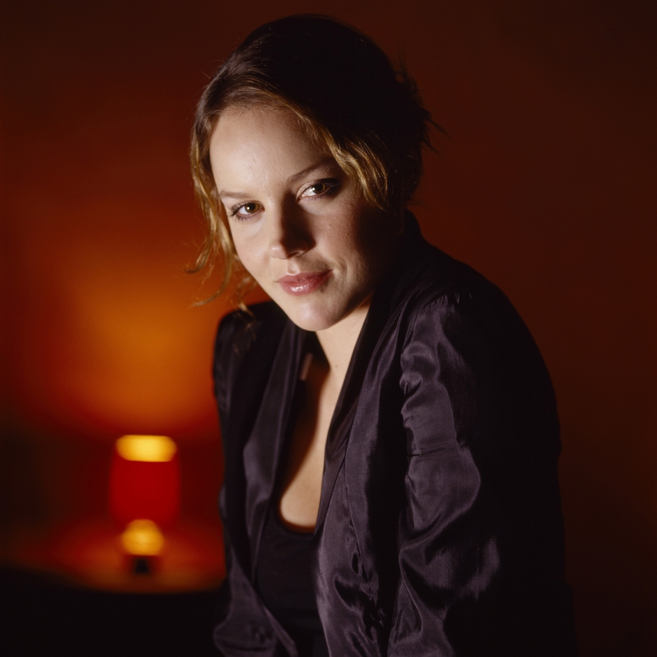 Celebrity Pics: Abbie Cornish