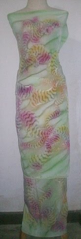 Habibi Batik: Sutera Eksklusif