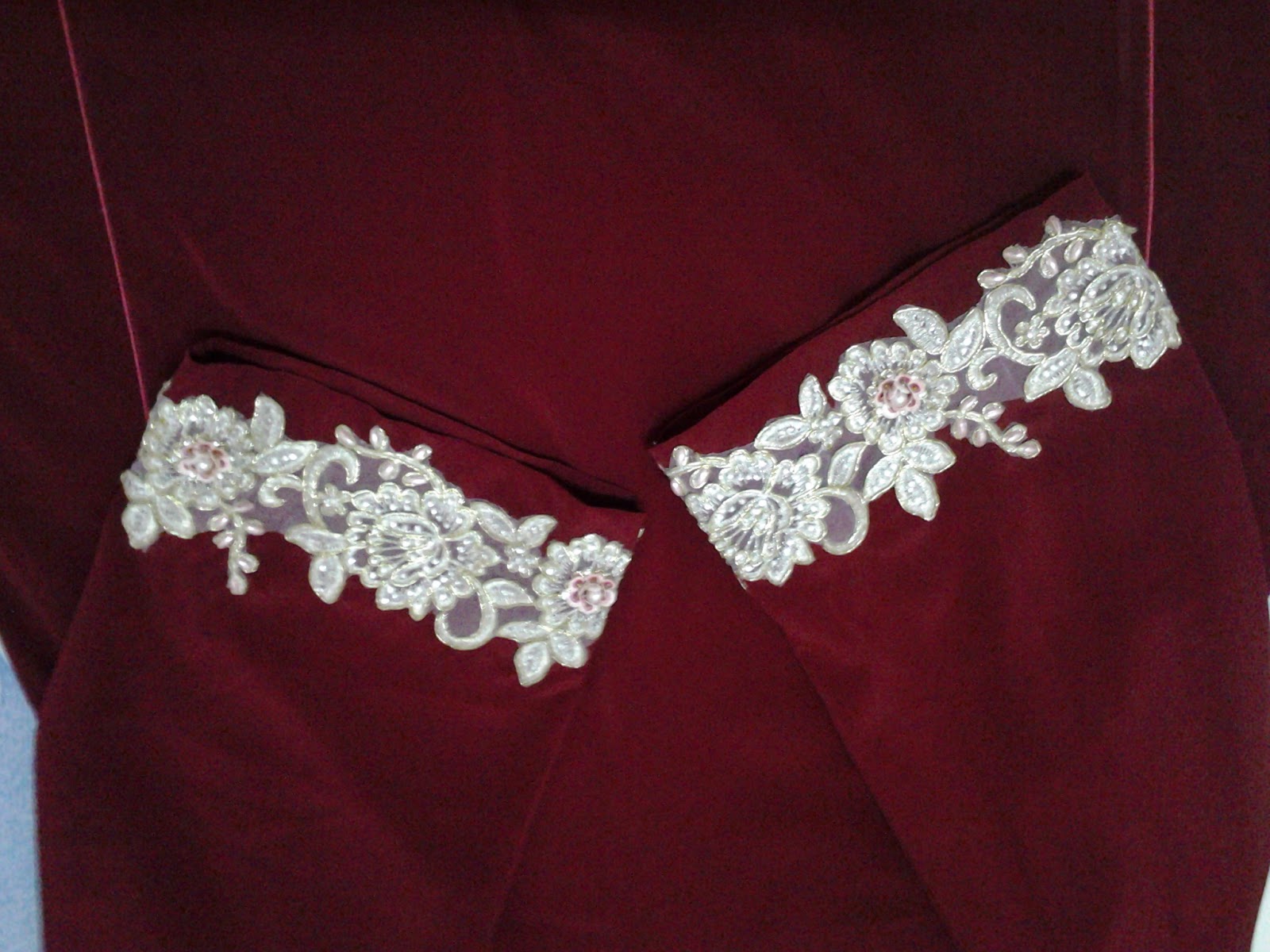 Koleksi Corak Manik Khas Untuk Anda Baju Kurung Lace