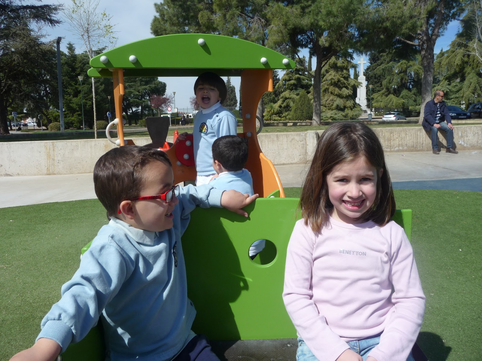 Los Duendecillos : marzo 2012