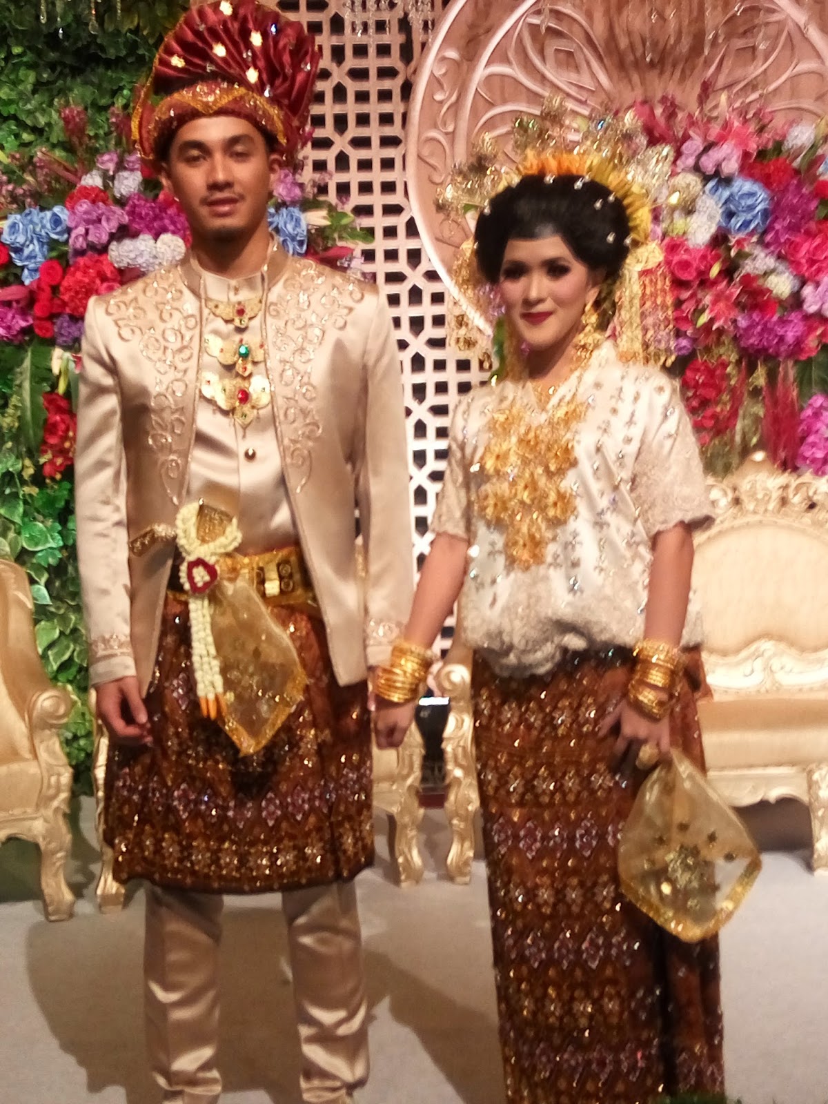" SANGGAR NUSANTARA DOT COM " | Jakarta: Pengantin adat Bima di Jakarta ...