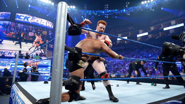 WWE In live!!!!: SHEAMUS vs ALBERTO DEL RÍO